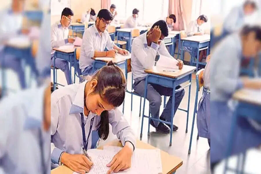 Now invigilators will get computerized ID cards in the UP Board ...