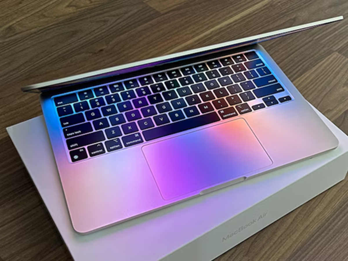Apple: A MacBook Pro makeover after 5 years? Apple could be bringing ...