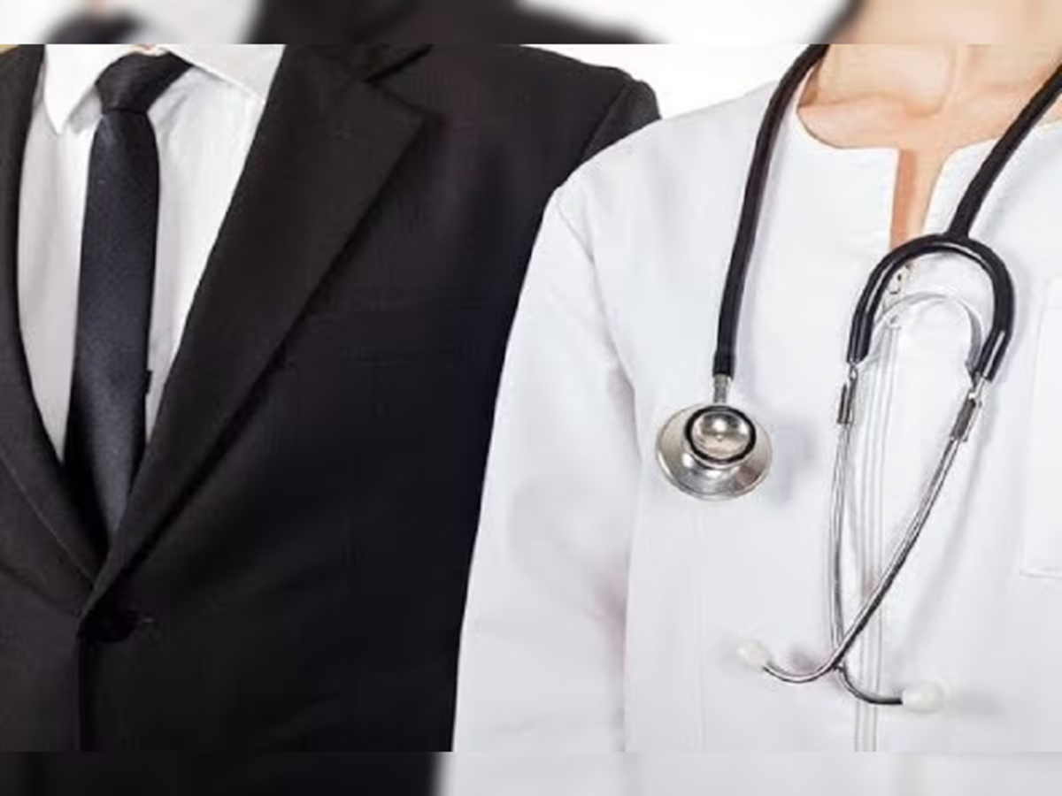 Why do doctors wear white coats and lawyers wear black robes? We ...